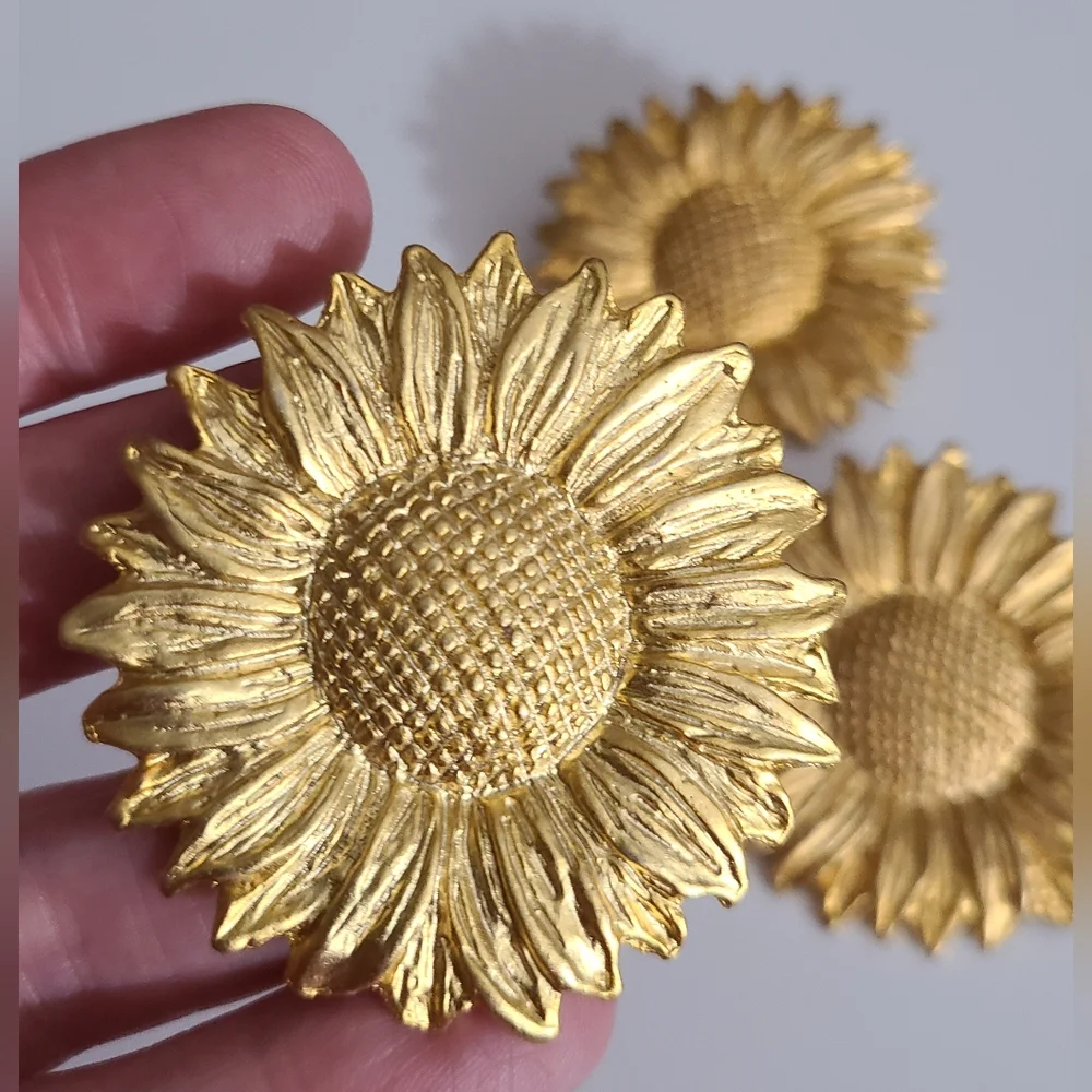 Vintage | Jewelry | Vintage Sunflower Brooch Pin Big Gold Beautiful ...